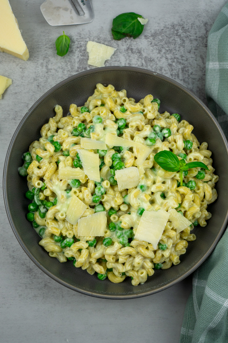 Pasta e Piselli - Vegetarian Pasta and Peas Recipe