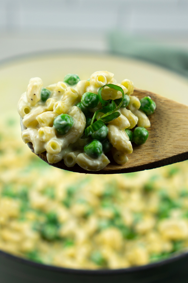 Pasta e Piselli - Vegetarian Pasta and Peas Recipe